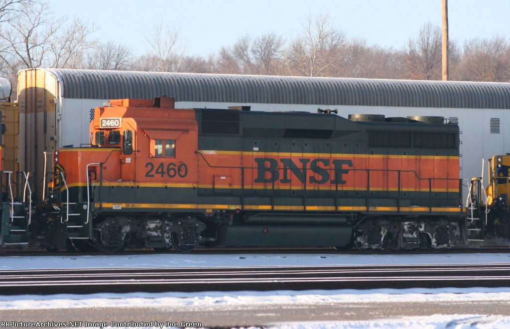 BNSF 2460
